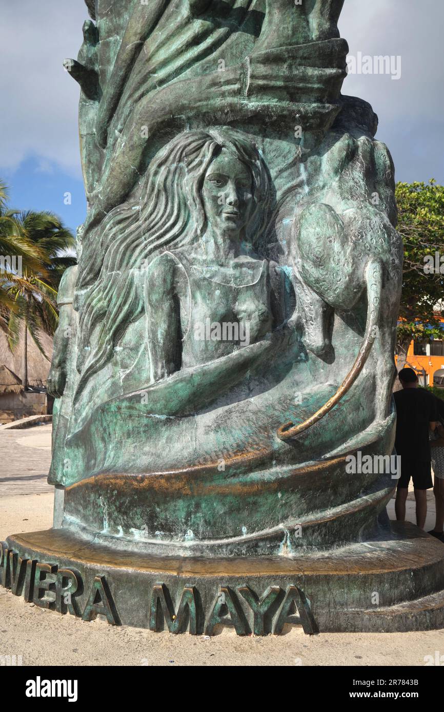 Portal Maya Sculpture in the Parque Fundadores Playa Del Carmen Yucatan ...