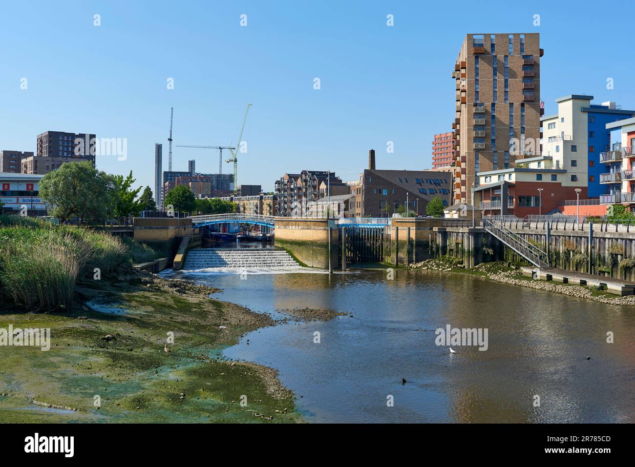 Barking riverside, london hi-res stock photography and images - Alamy
