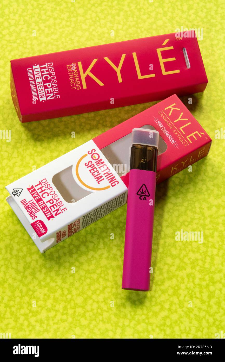 THC vaping pens are legal in most states, 2023, United States Stock ...