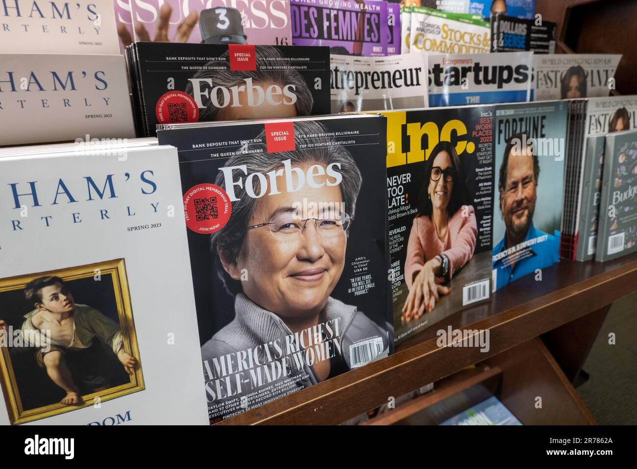 Barnes & Noble booksellers on Union Square has a large selection of ...