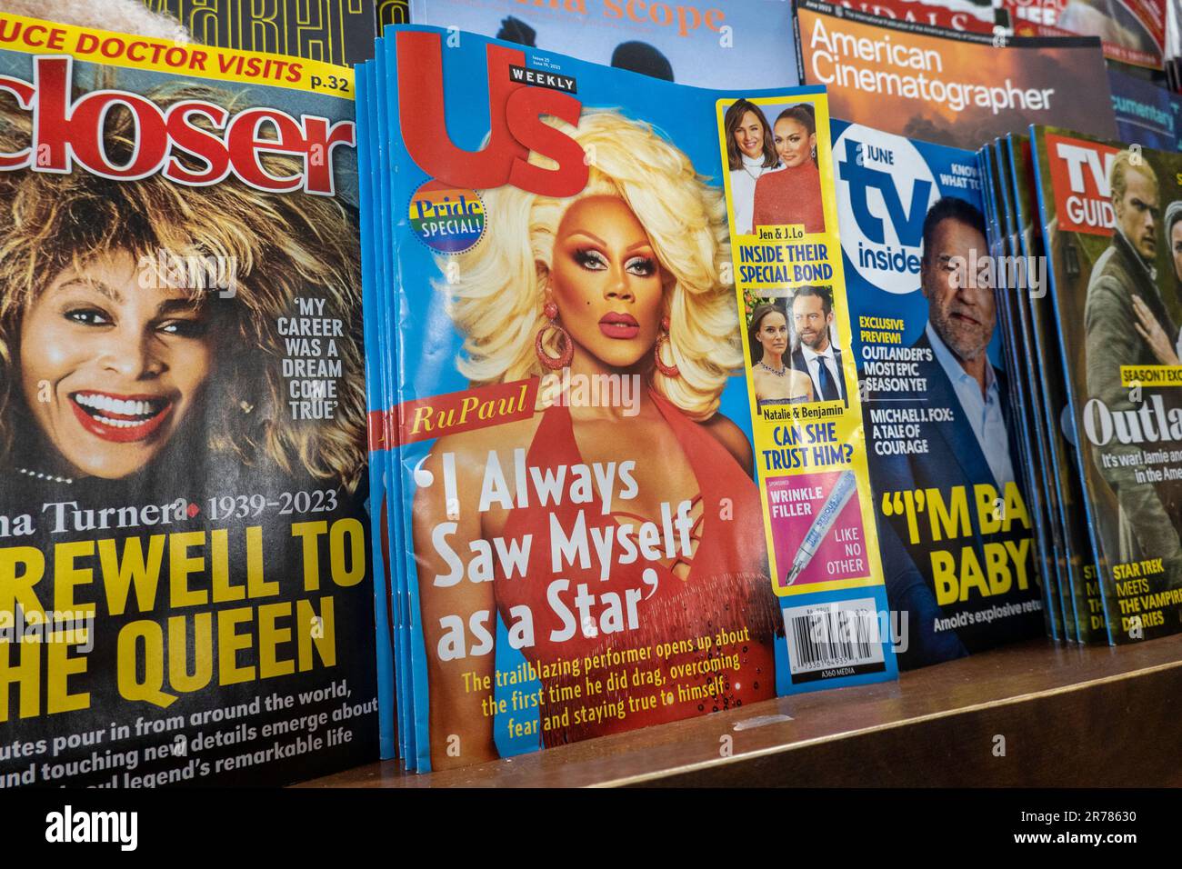 Barnes & Noble booksellers on Union Square has a large selection of ...