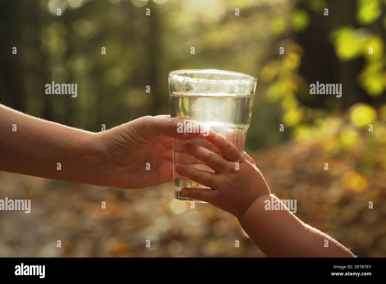 Mother daughter water forest hi-res stock photography and images - Alamy