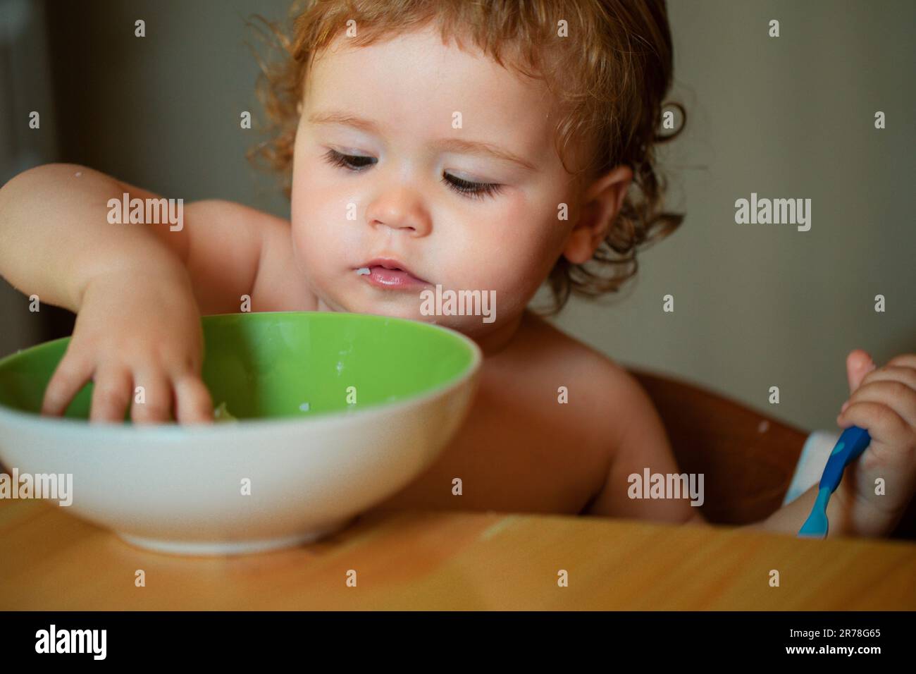 Child eats tasty healthy soup hi-res stock photography and images - Alamy