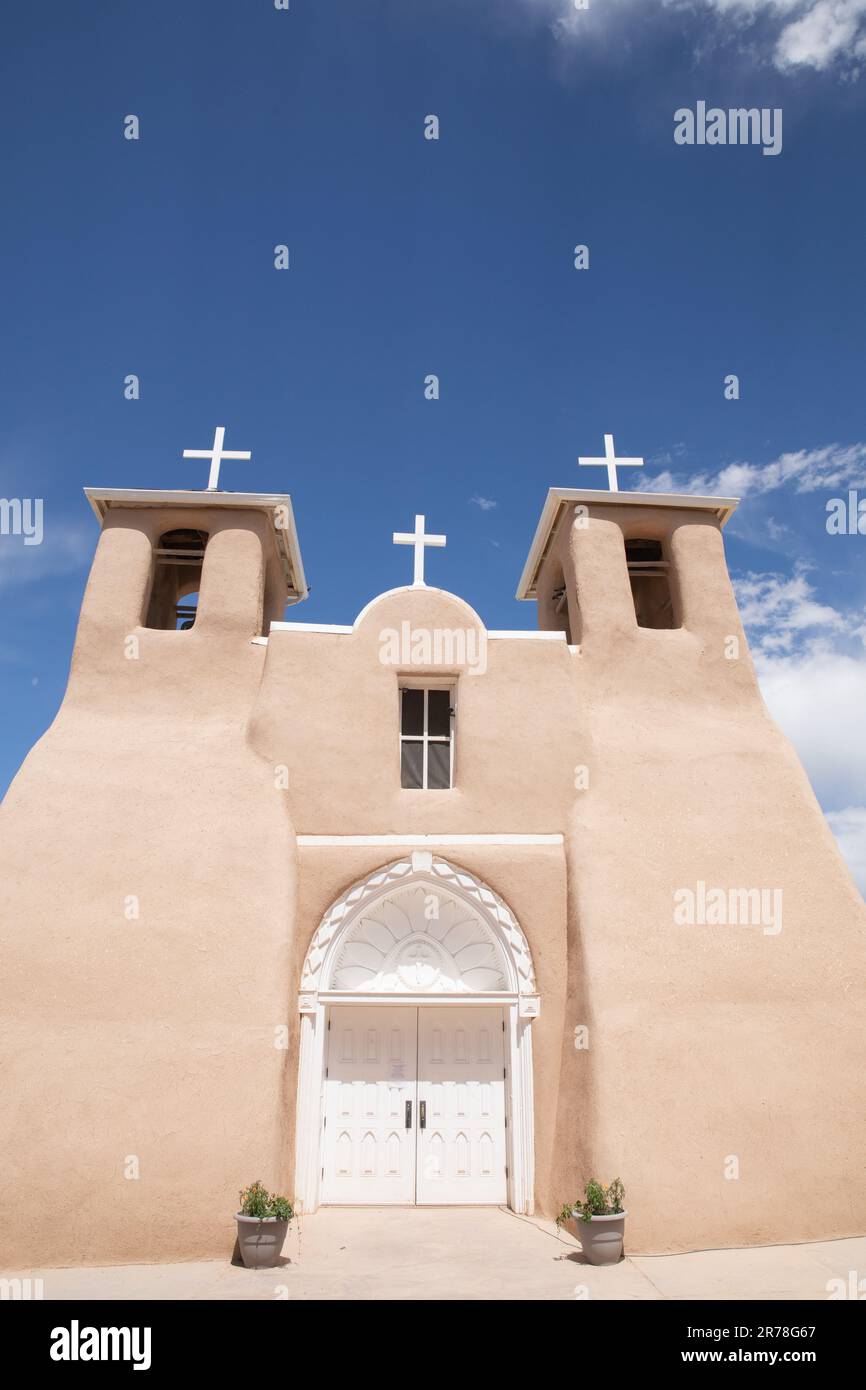 Albuquerque new mexico landmarks hi-res stock photography and images ...