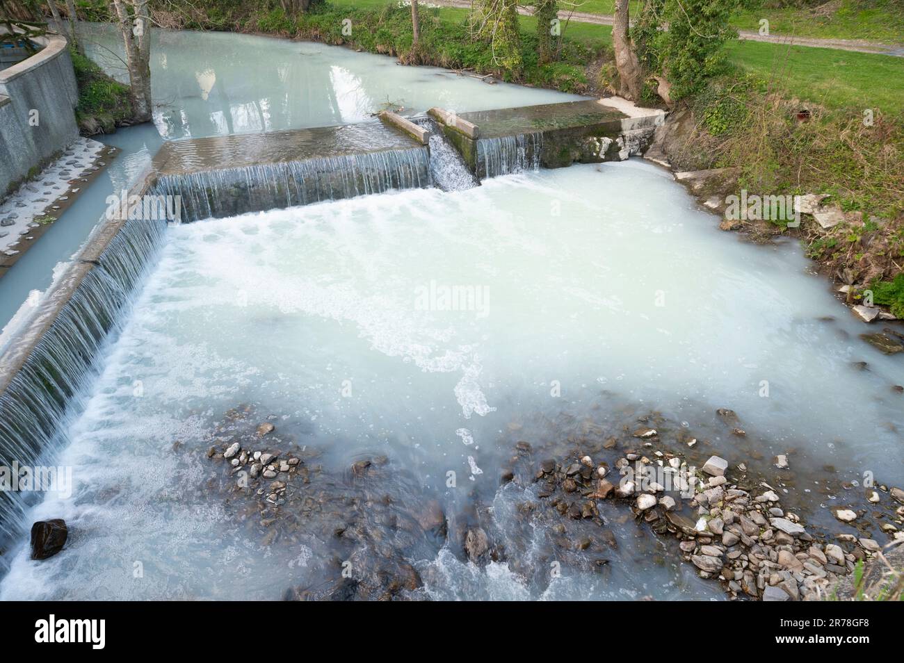Milk tanker spill in the Afon Dulais river. Photographed at Llanwrda ...