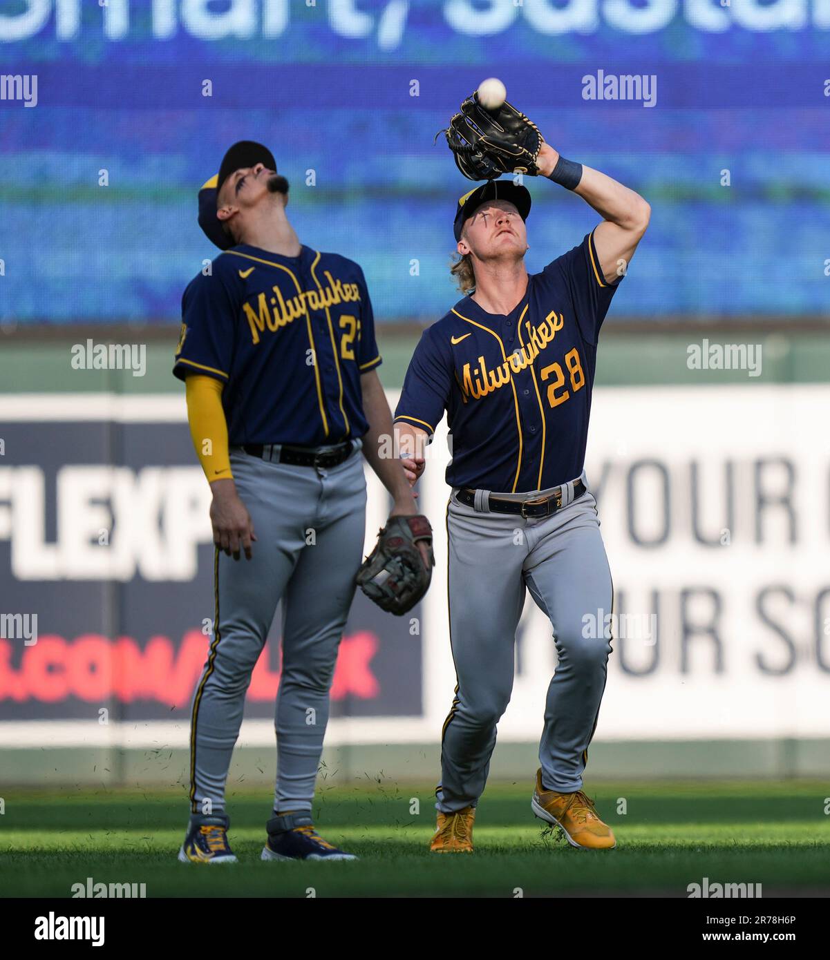 Milwaukee Brewers center fielder Joey Wiemer (28) catches a fly ball ...