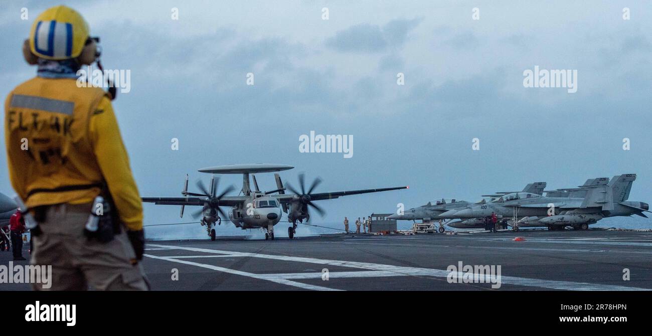 230612-N-UF592-1179 PHILIPPINE SEA (June 12, 2023) An E-2D Hawkeye ...