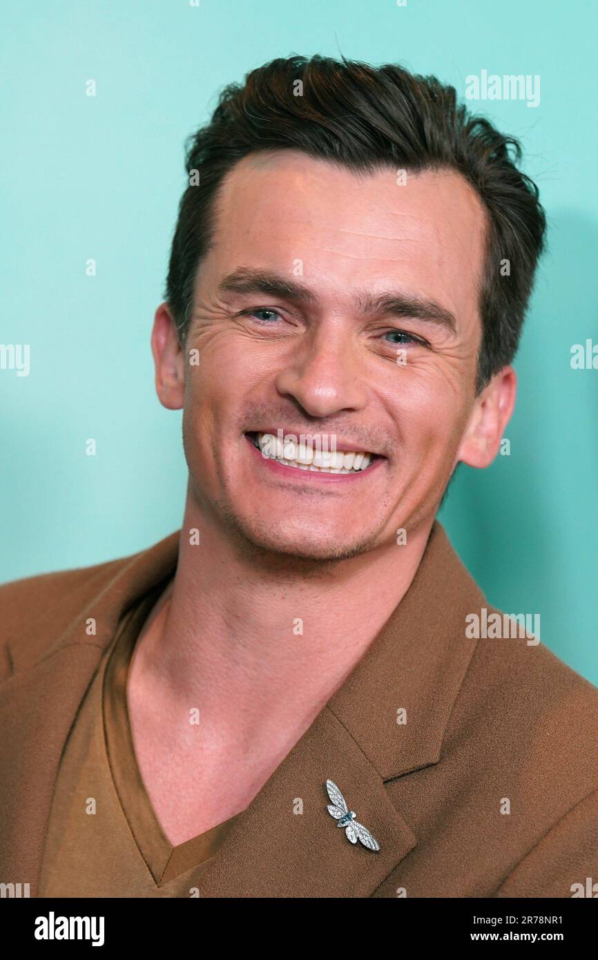 Rupert everett 2023 hi-res stock photography and images - Alamy