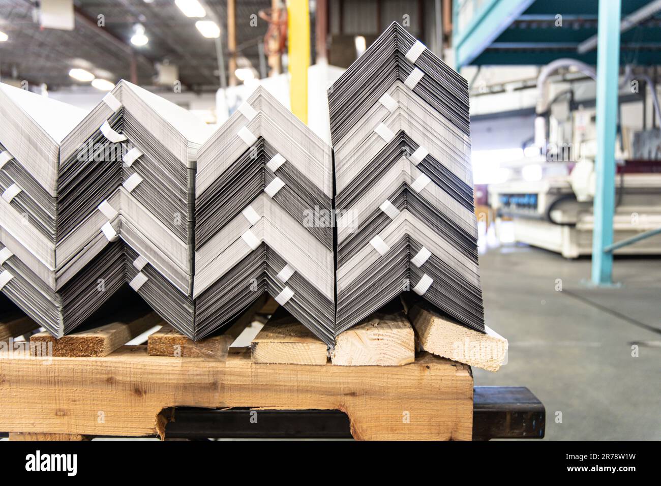 Step flashing hi-res stock photography and images - Alamy