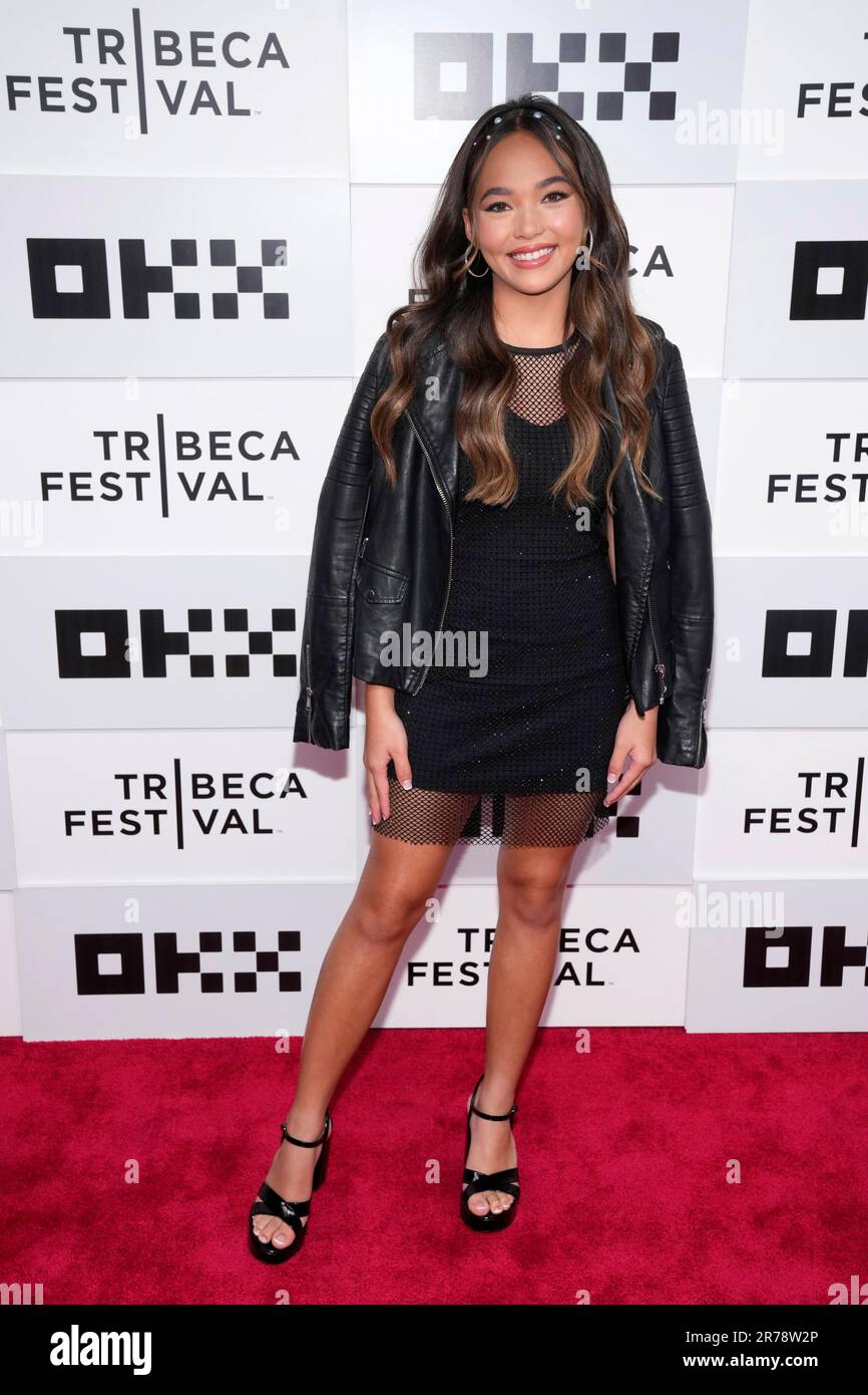 Mahina Napoleon attends the premiere of "The Walking Dead: Dead City ...