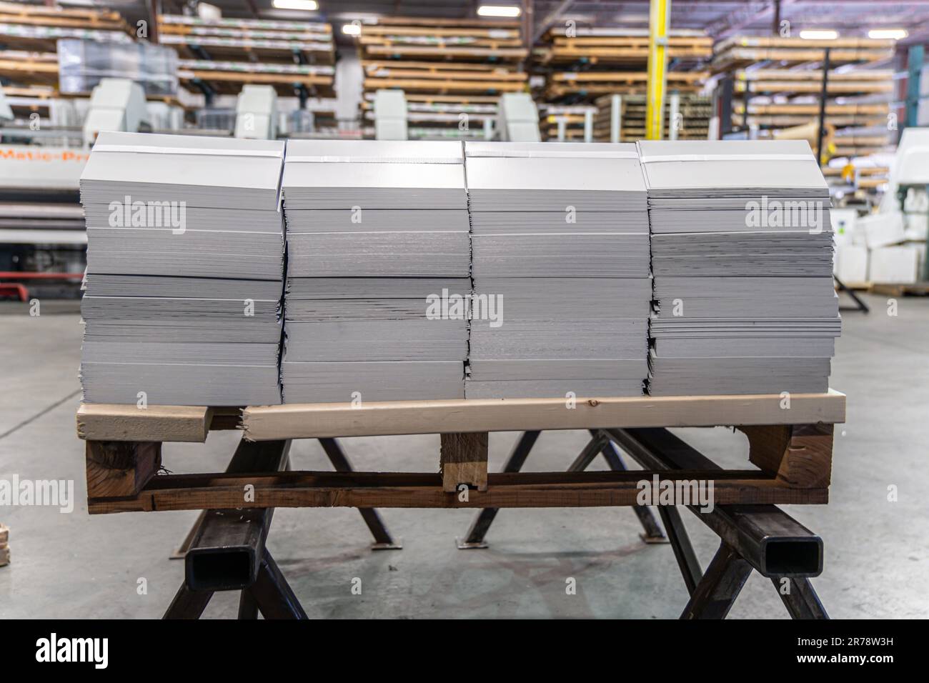 Step flashing hi-res stock photography and images - Alamy