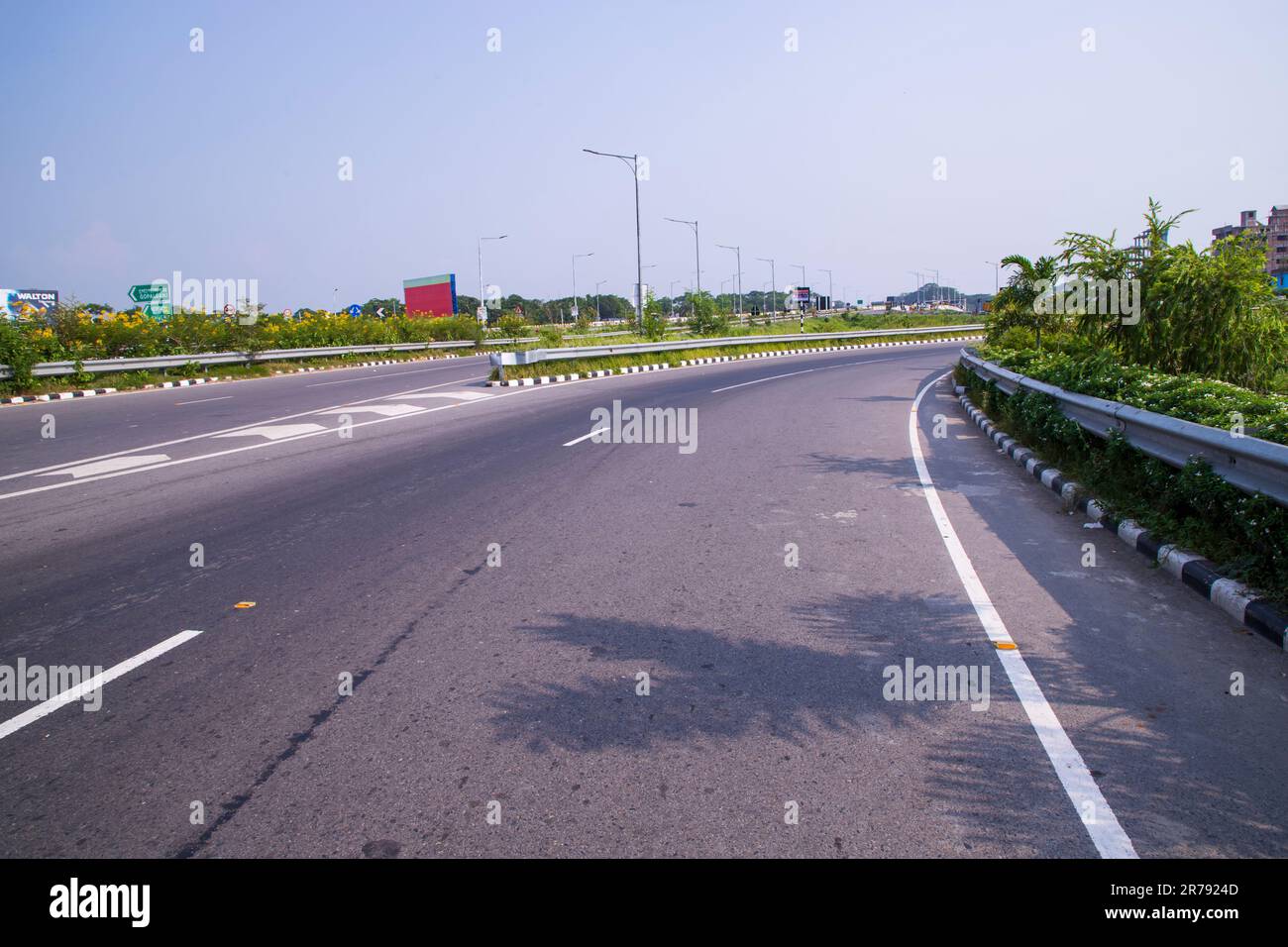 Divide Expressway road in Bhanga Interexchange of Bangladesh Stock ...