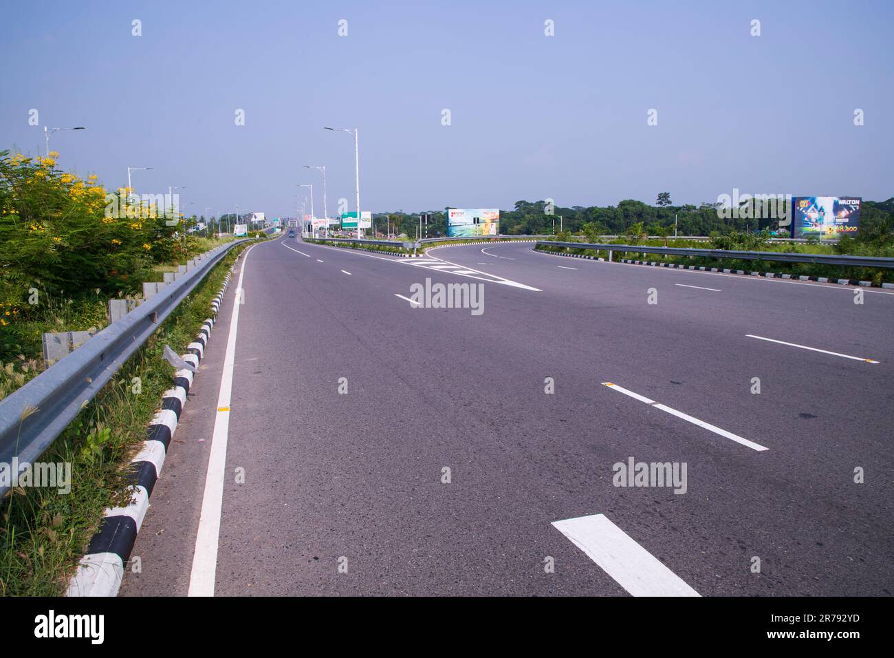 Divide Expressway road in Bhanga Interexchange of Bangladesh Stock ...