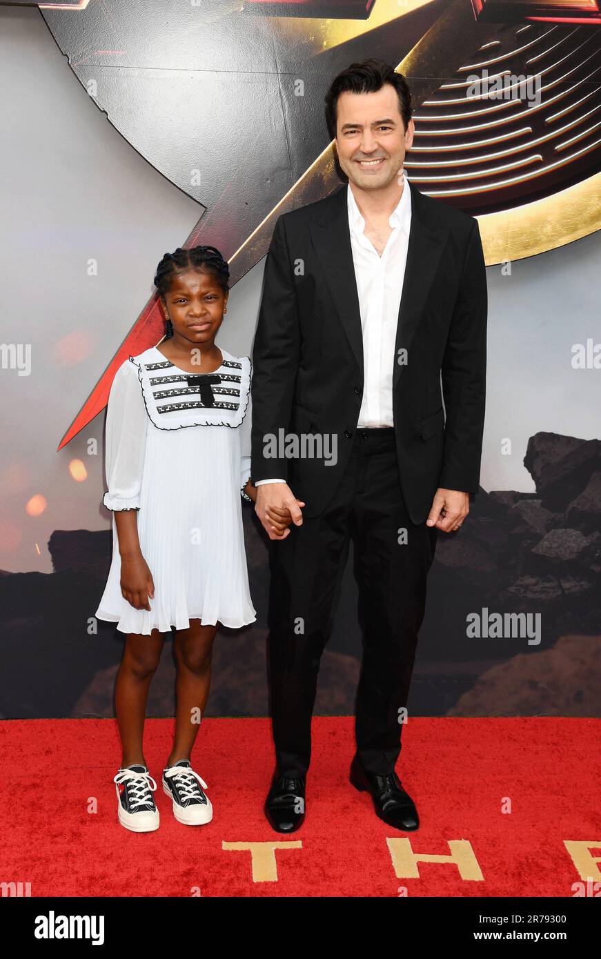 HOLLYWOOD, CALIFORNIA - JUNE 12: Ron Livingston attends the Los Angeles ...