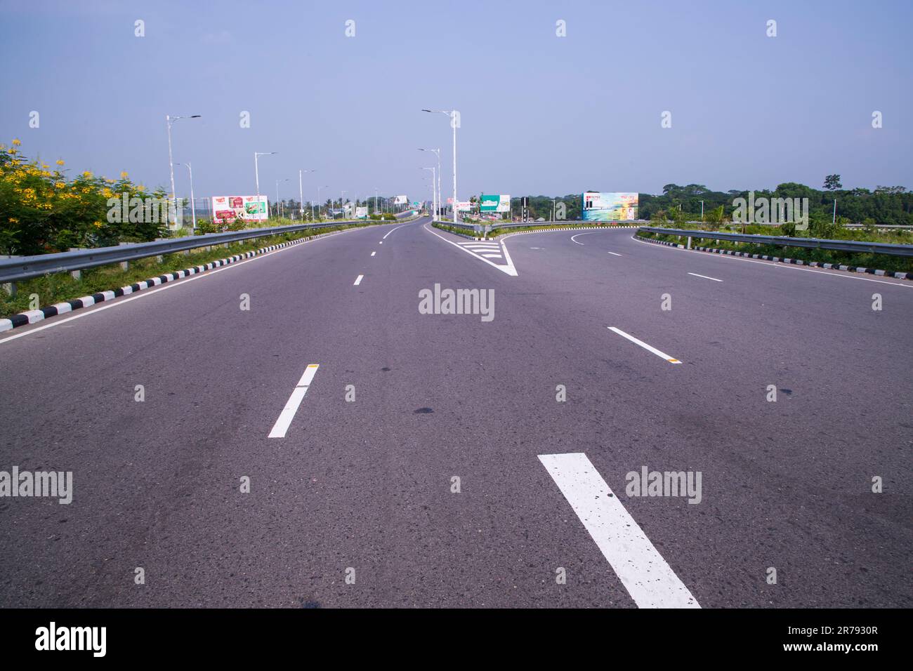 Divide Expressway road in Bhanga Interexchange of Bangladesh Stock ...