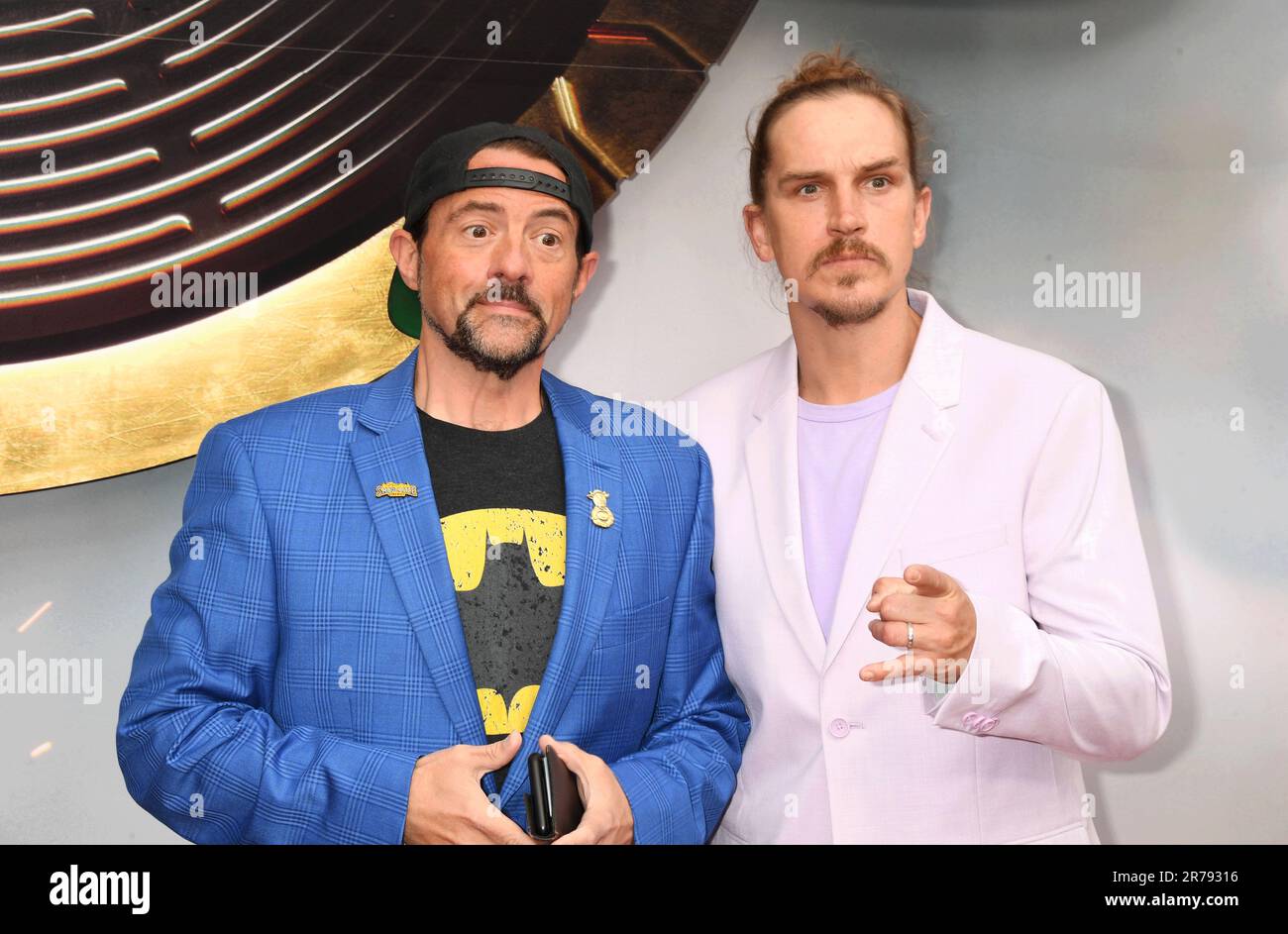 HOLLYWOOD, CALIFORNIA - JUNE 12: (L-R) Kevin Smith and Jason Mewes ...