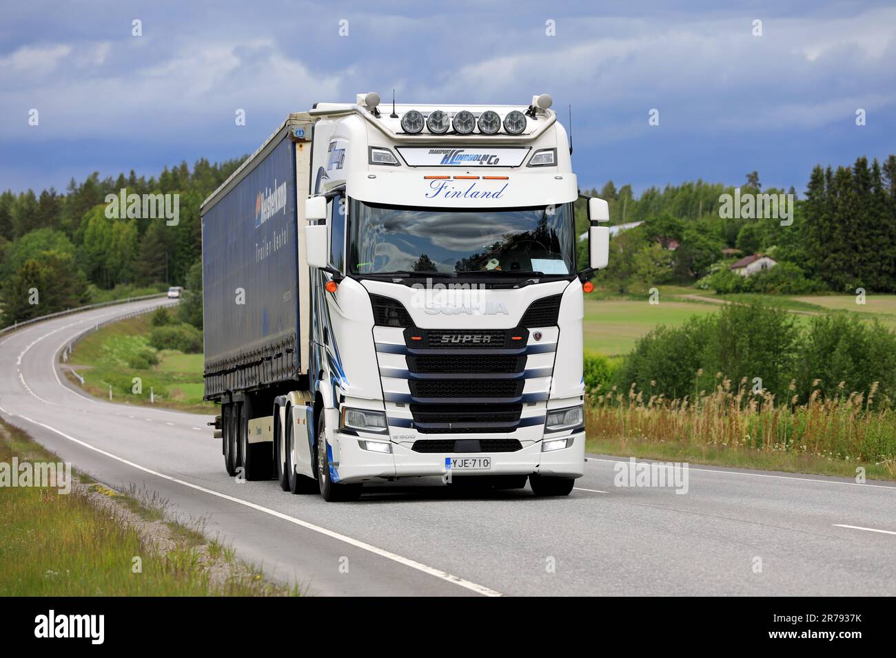 Customised Scania S500 truck of Transport K. Lindholm & Co pulls semi ...
