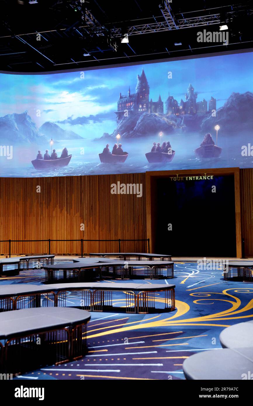 Press preview of Warner Bros. Studio Tour Tokyo - The Making of Harry ...