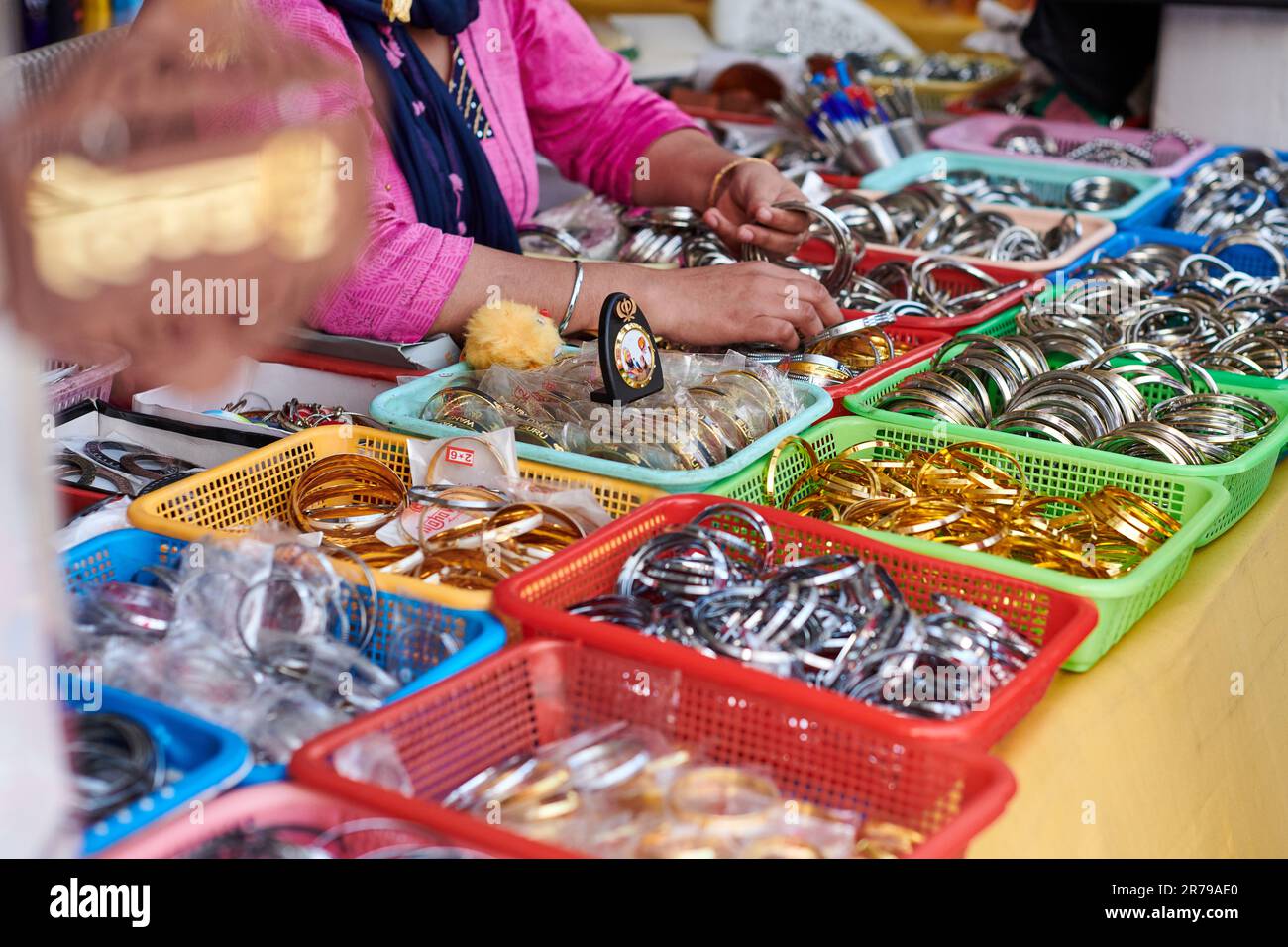 Baskets with batch of kara sikh bangles for sale in Gurudwara Bangla ...
