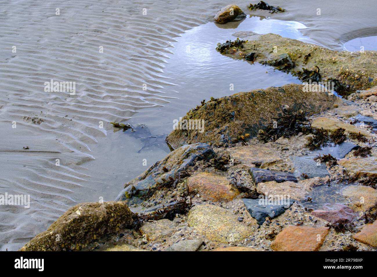 Textures & patterns of sand, water & rocks at Marazion Beach, Mount’s ...