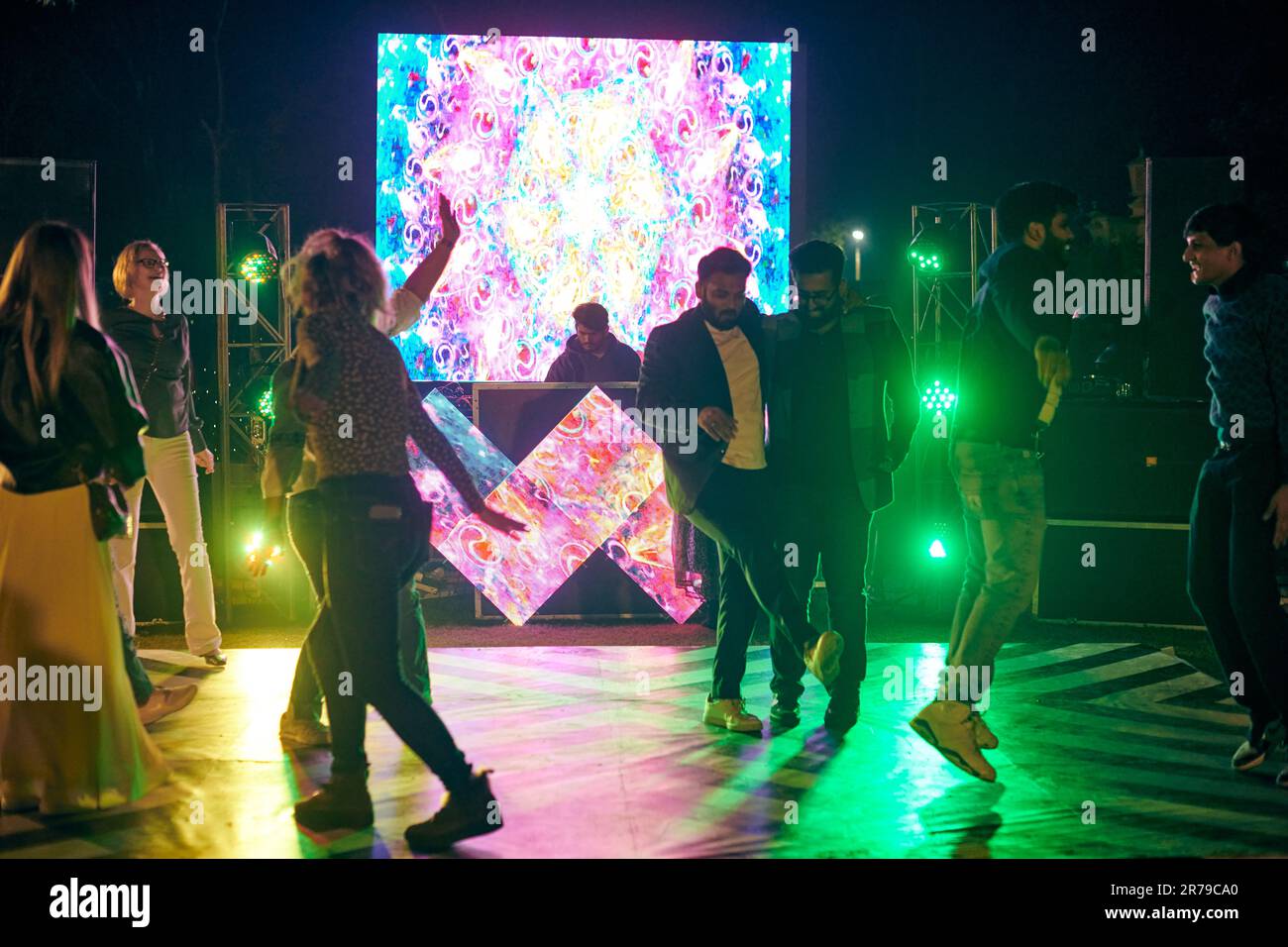 Weird People Dancing