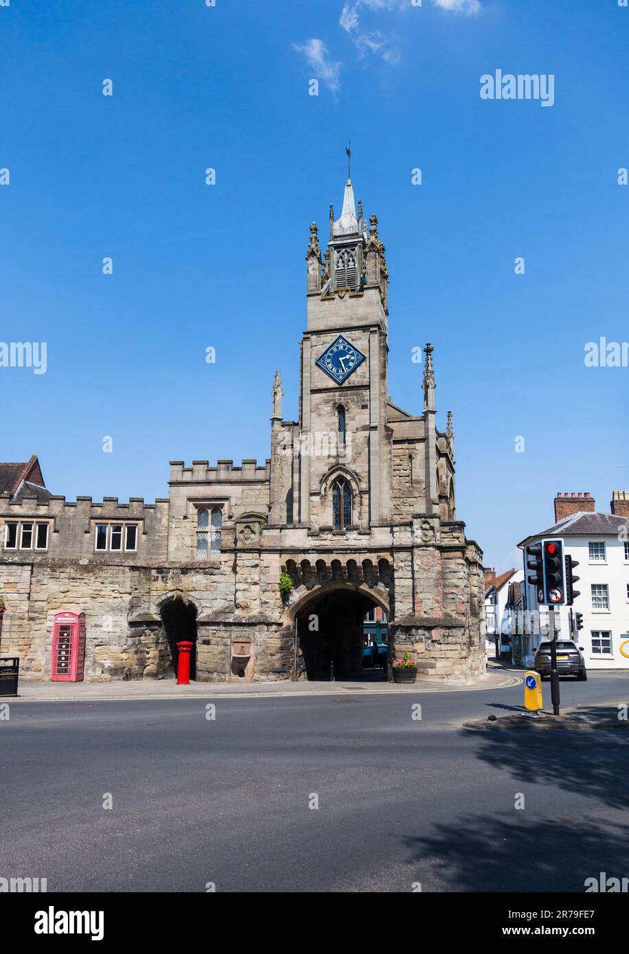 Warwick clock tower hi-res stock photography and images - Alamy