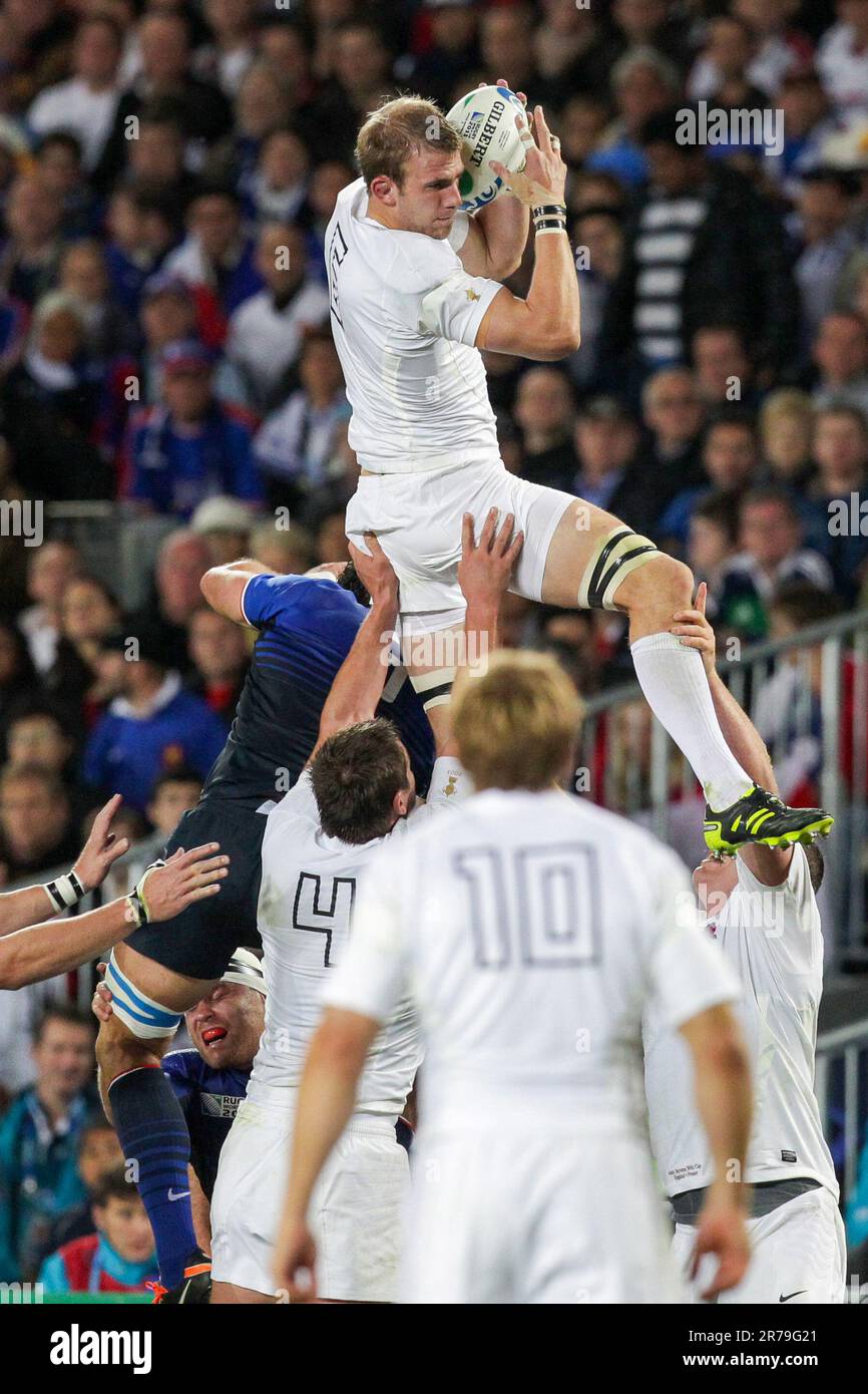 Wins lineout against england hi-res stock photography and images - Alamy
