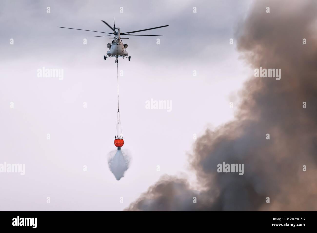 Wildfire column hi-res stock photography and images - Alamy