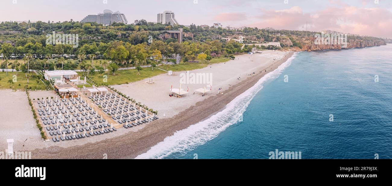 Aerial view of Konyaalti municipal beach in Antalya city, Turkiye Stock ...