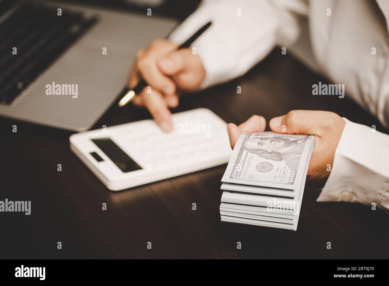 Cash money for home budget expenses. Calculation ideas for house loan ...