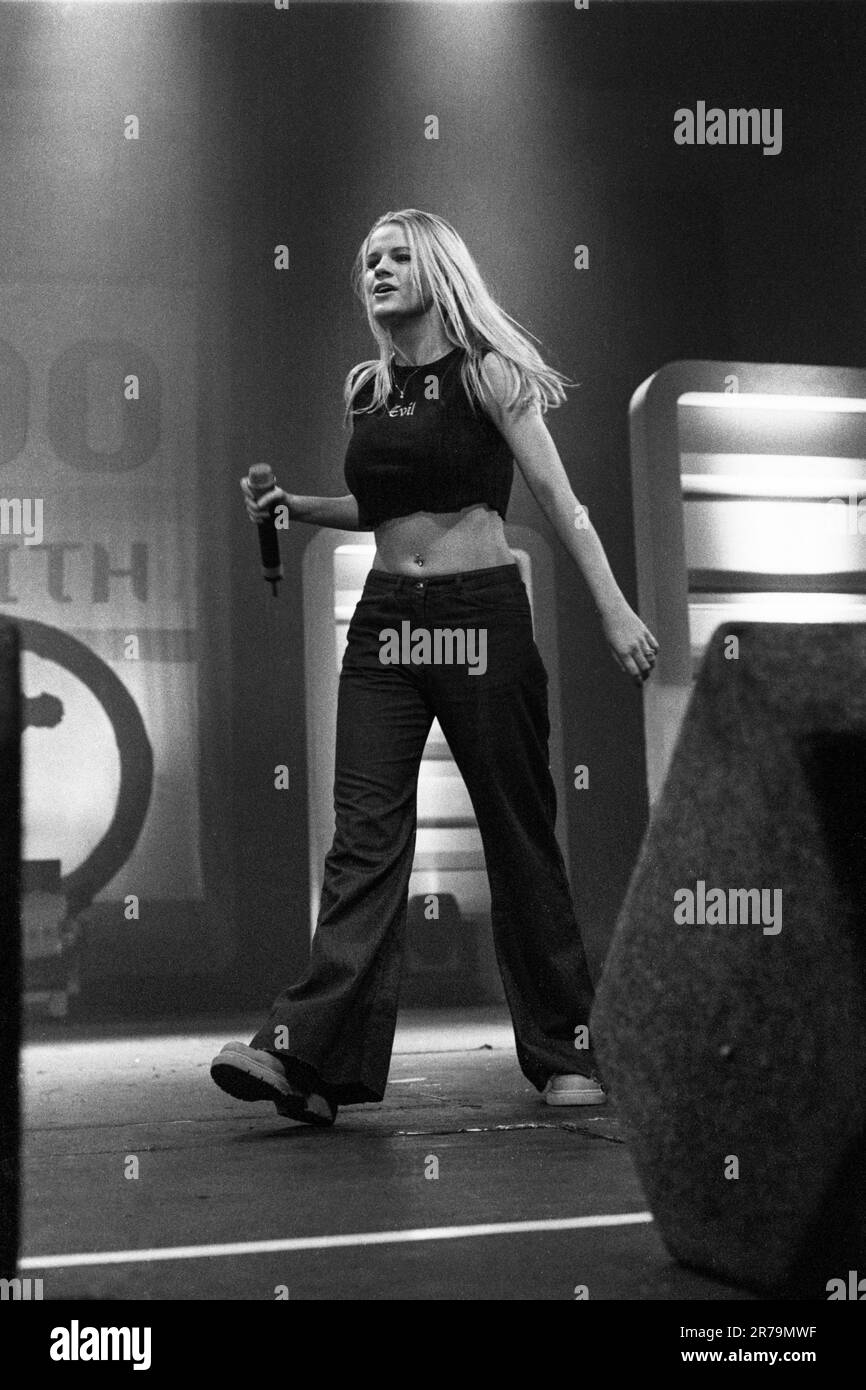Kerry Katona Of Atomic Kitten On The Smash Hits 2000 Tour Playing Live