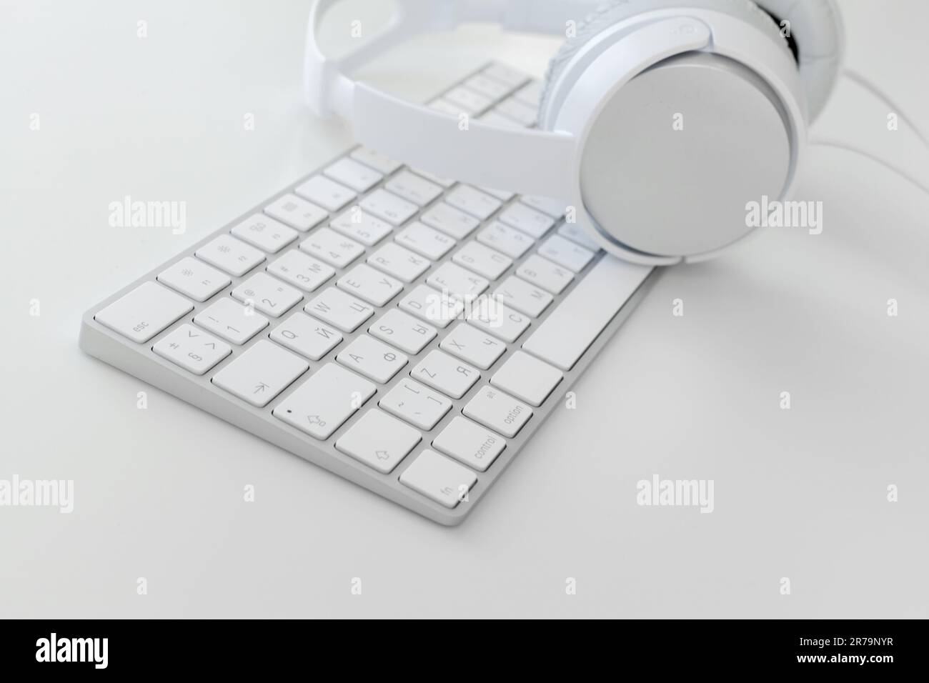 Office table with keyboard Stock Photo - Alamy
