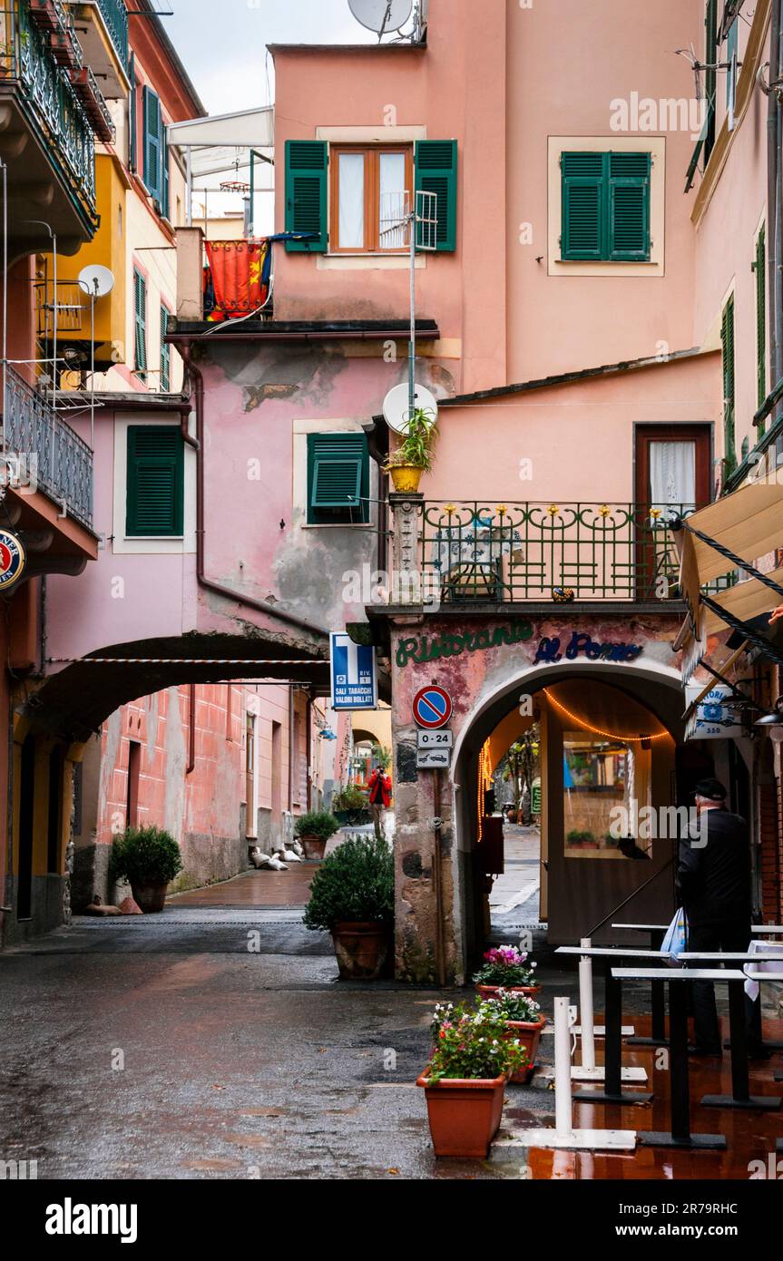 Arched passageway and tower houses in Monterossa al Mare, Cinque Terre ...
