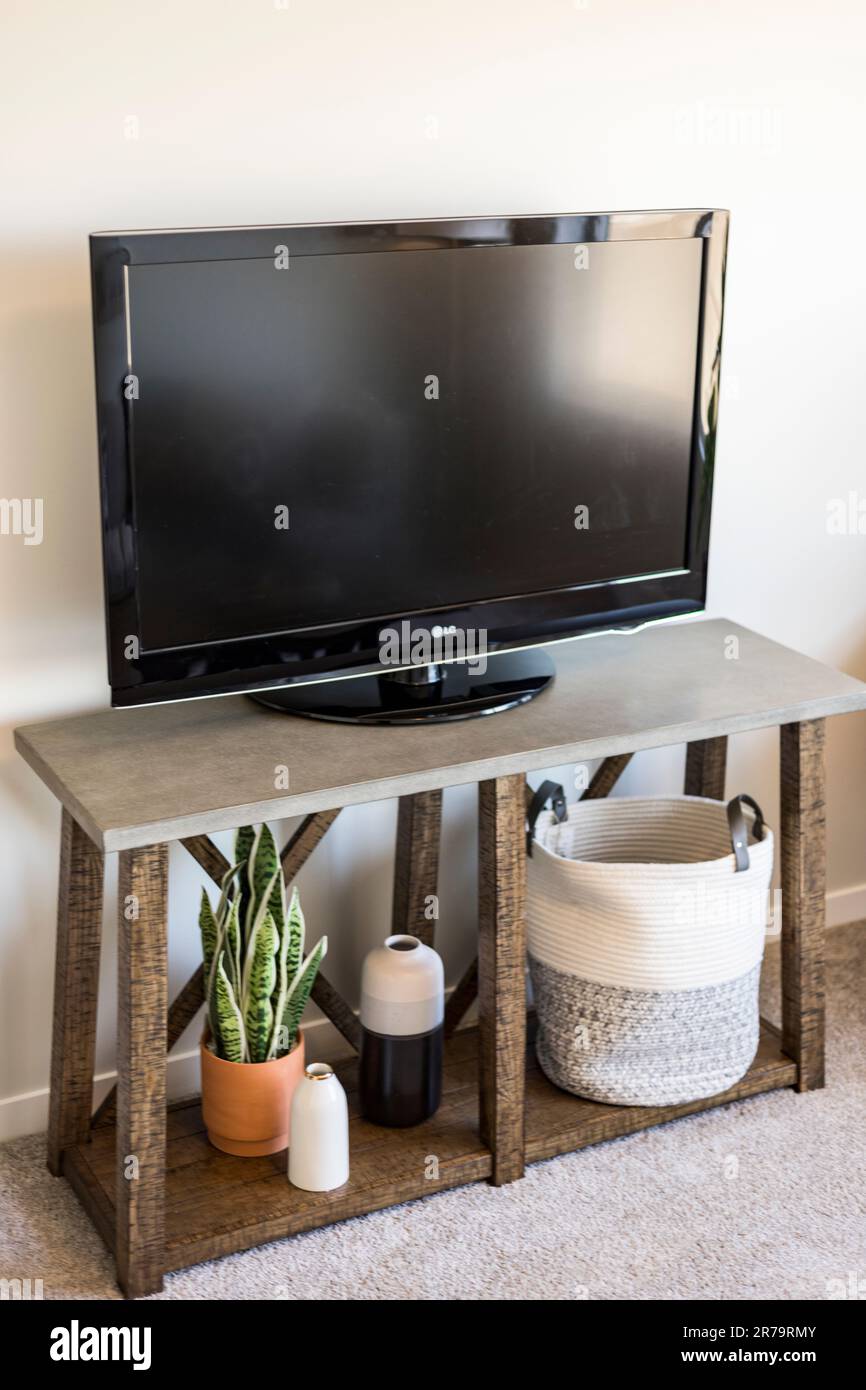 A television set in a modern living room Stock Photo - Alamy
