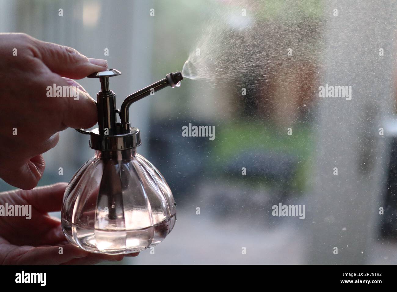 Aerosoling hi-res stock photography and images - Alamy