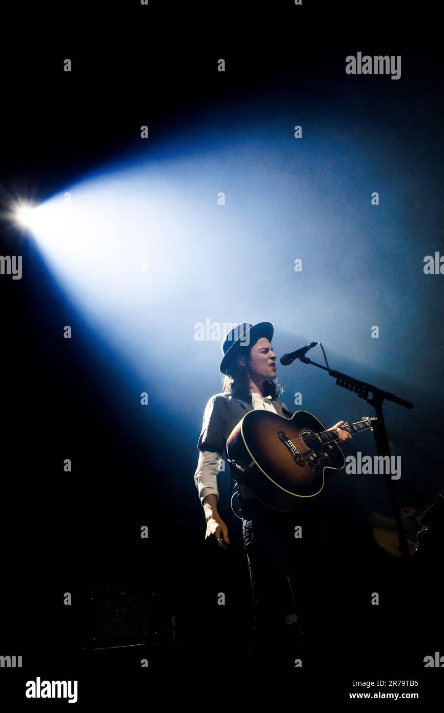 James bay singer 2023 hi-res stock photography and images - Alamy