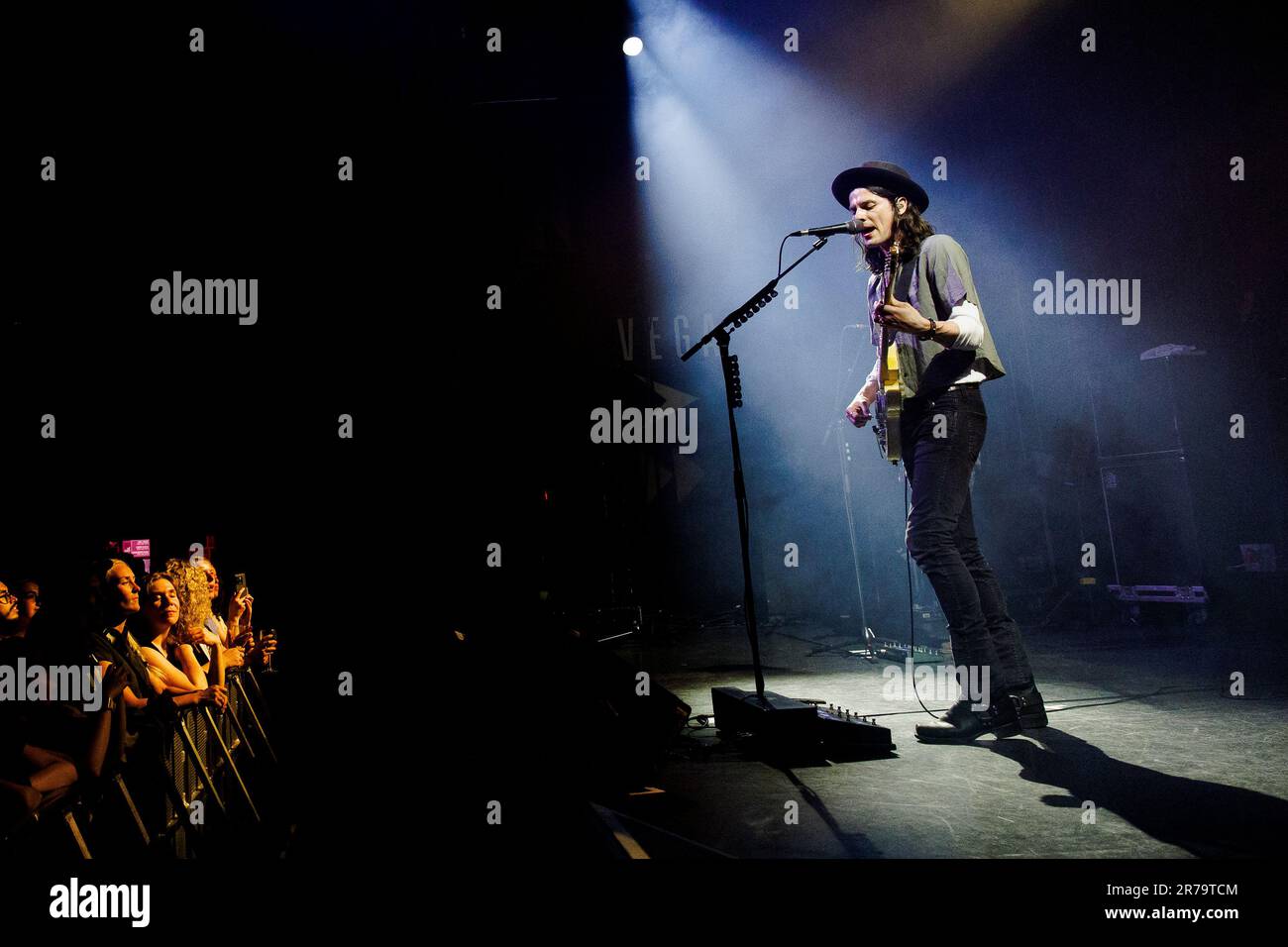 James bay singer 2023 hi-res stock photography and images - Alamy