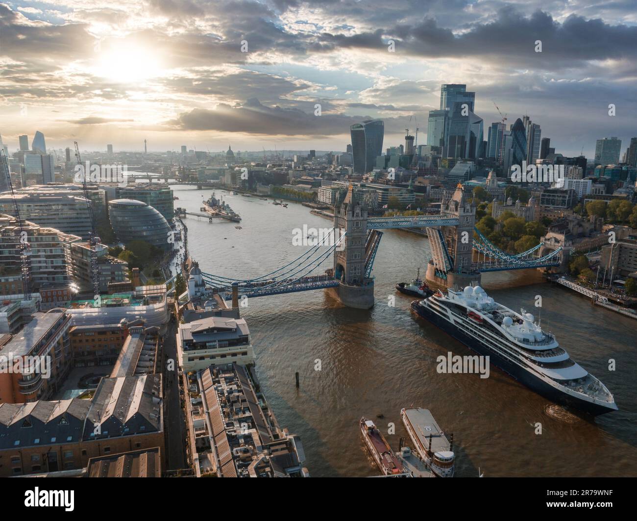 Large cruise ship going through London under the Tower Bridge Stock ...