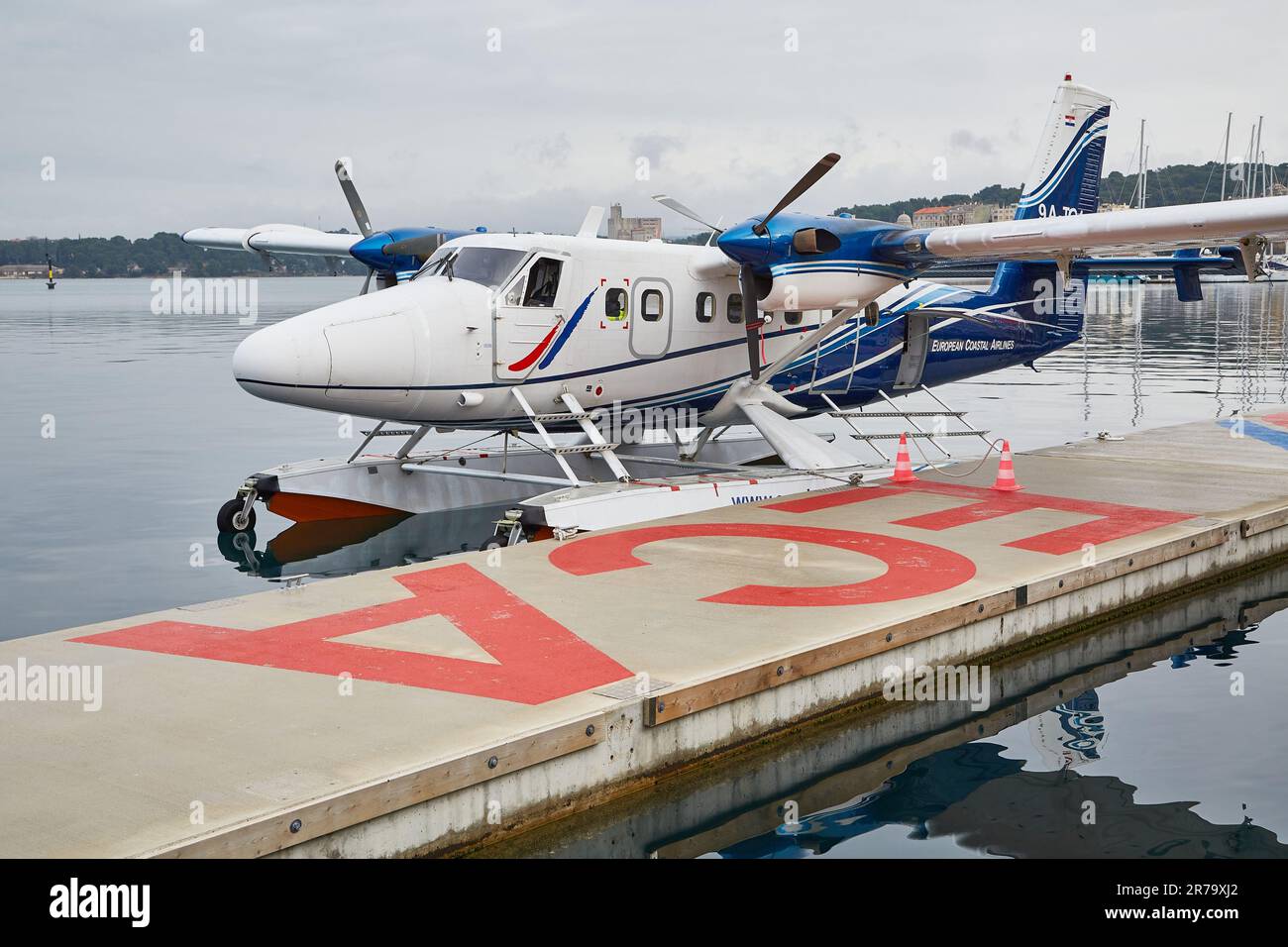 Seaplane floatplane terminal in hi-res stock photography and images - Alamy