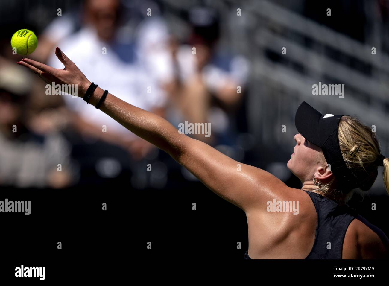 Victoria azarenka on grass hi-res stock photography and images - Alamy