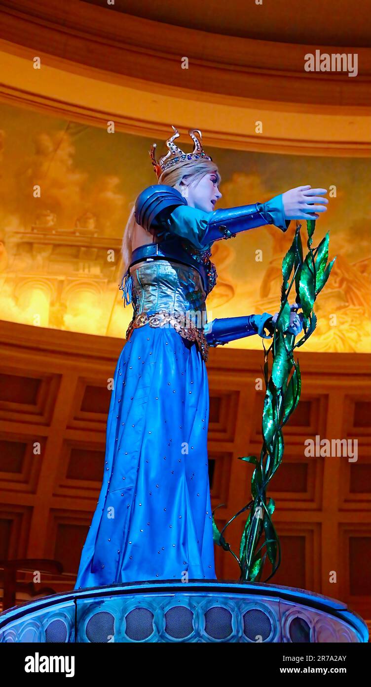 Fall of Atlantis at Caesars Forum Shops automaton show Caesars Palace ...