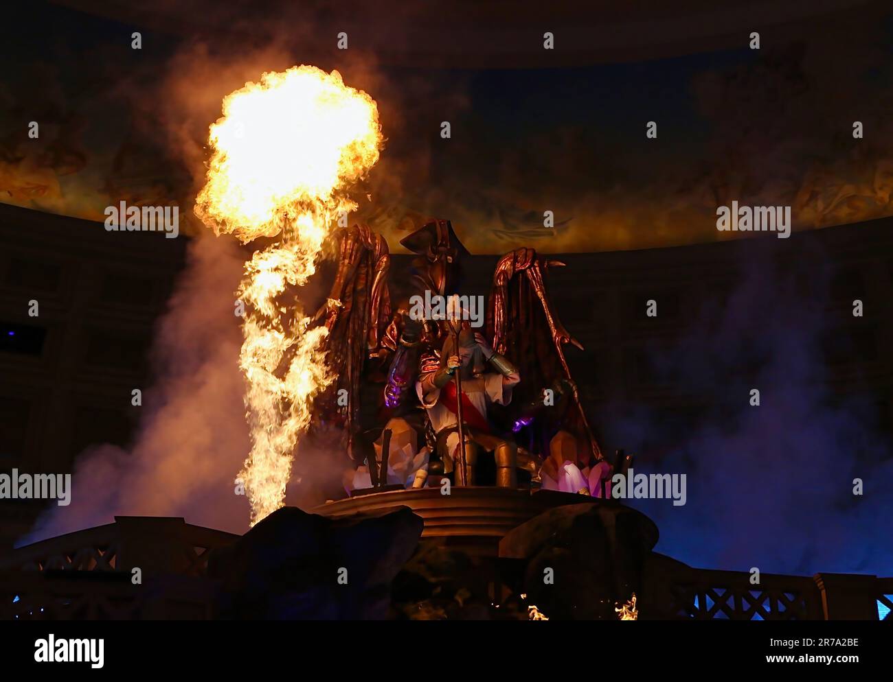 Fall of Atlantis at Caesars Forum Shops automaton show Caesars Palace ...