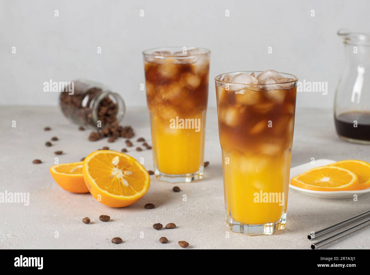 The bumblebee cafe hi-res stock photography and images - Alamy