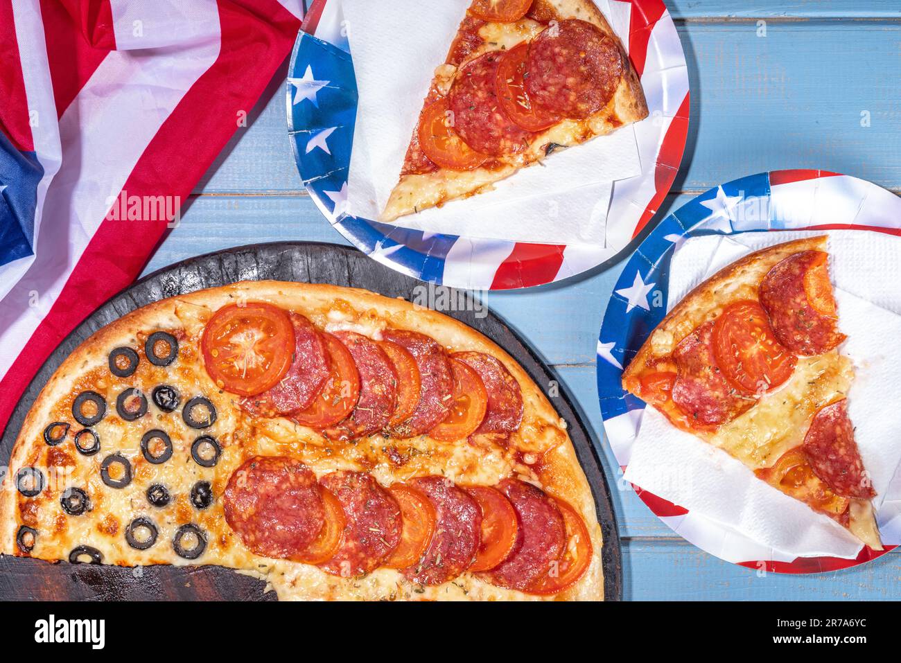 july 4th holiday party pizza, Fourth of July, Patriotic Independence ...