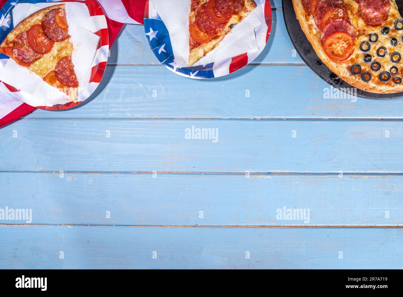 july 4th holiday party pizza, Fourth of July, Patriotic Independence ...