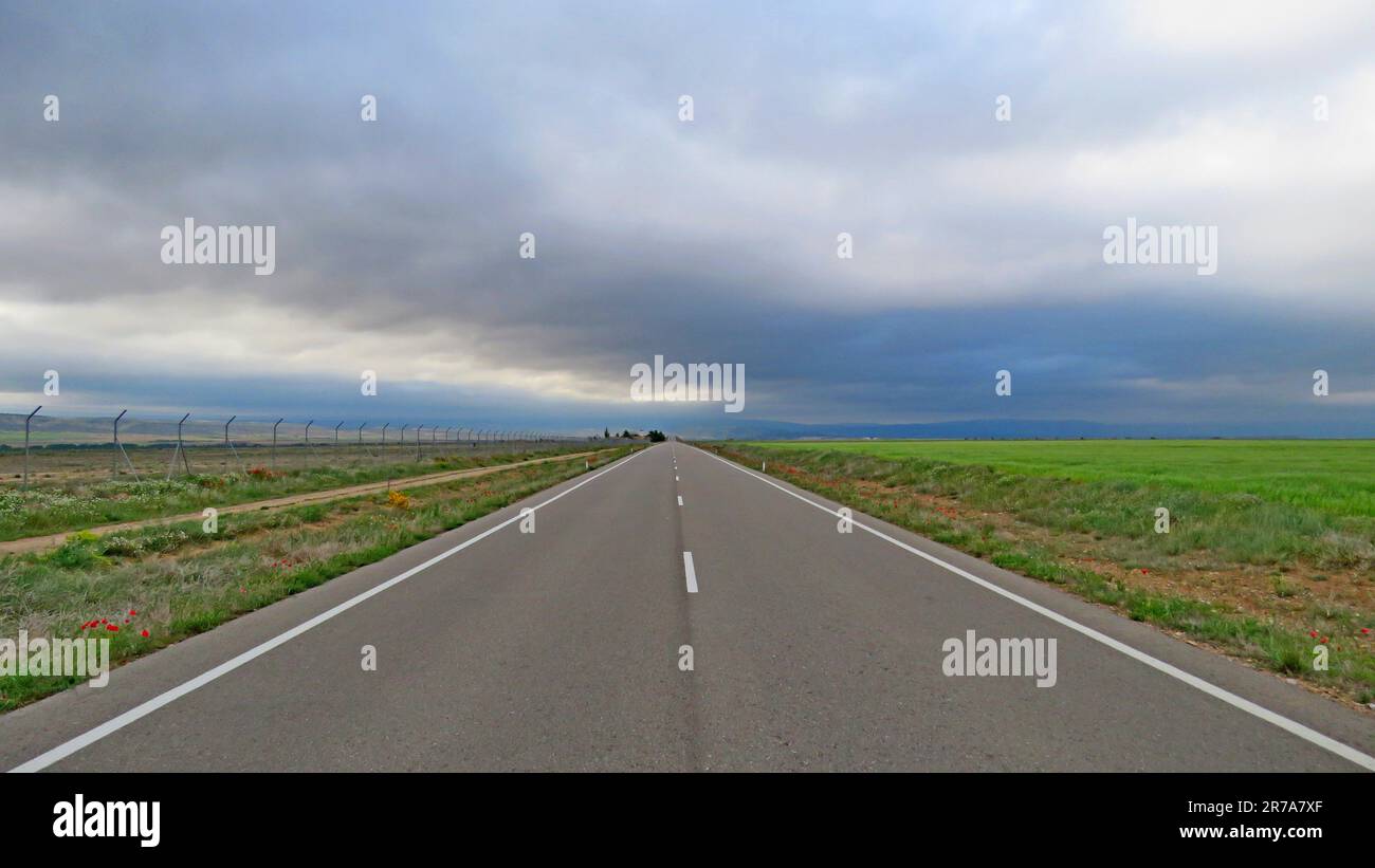 A scenic highway winding through the countryside Stock Photo - Alamy