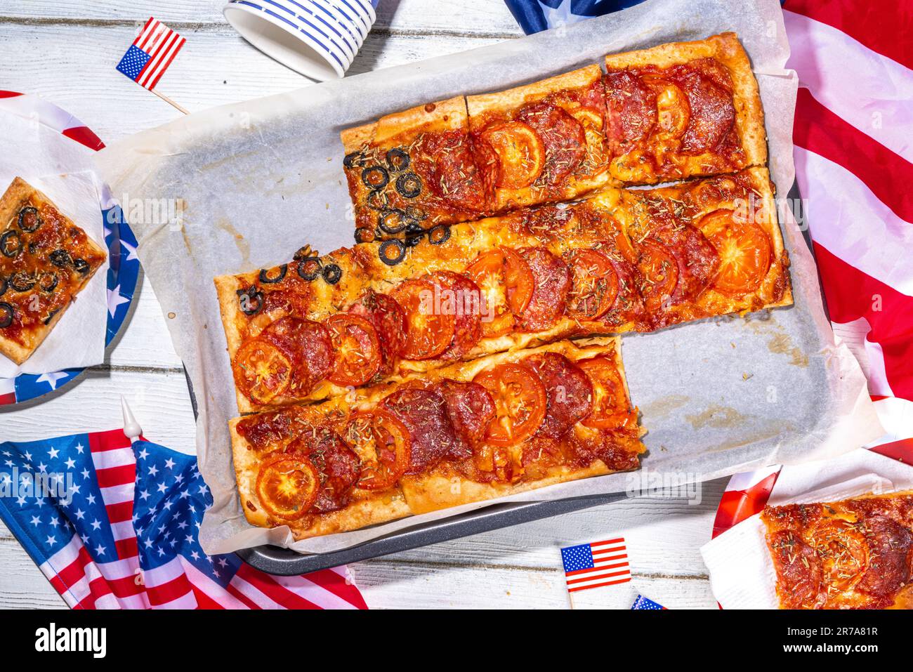 july 4th holiday party pizza, Fourth of July, Patriotic Independence ...