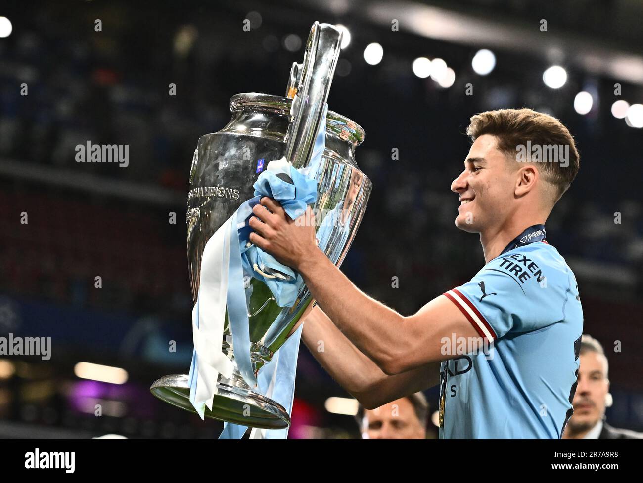 ISTANBUL, TURKEY - JUNE 10: Manchester City player Julian Alvarez ...
