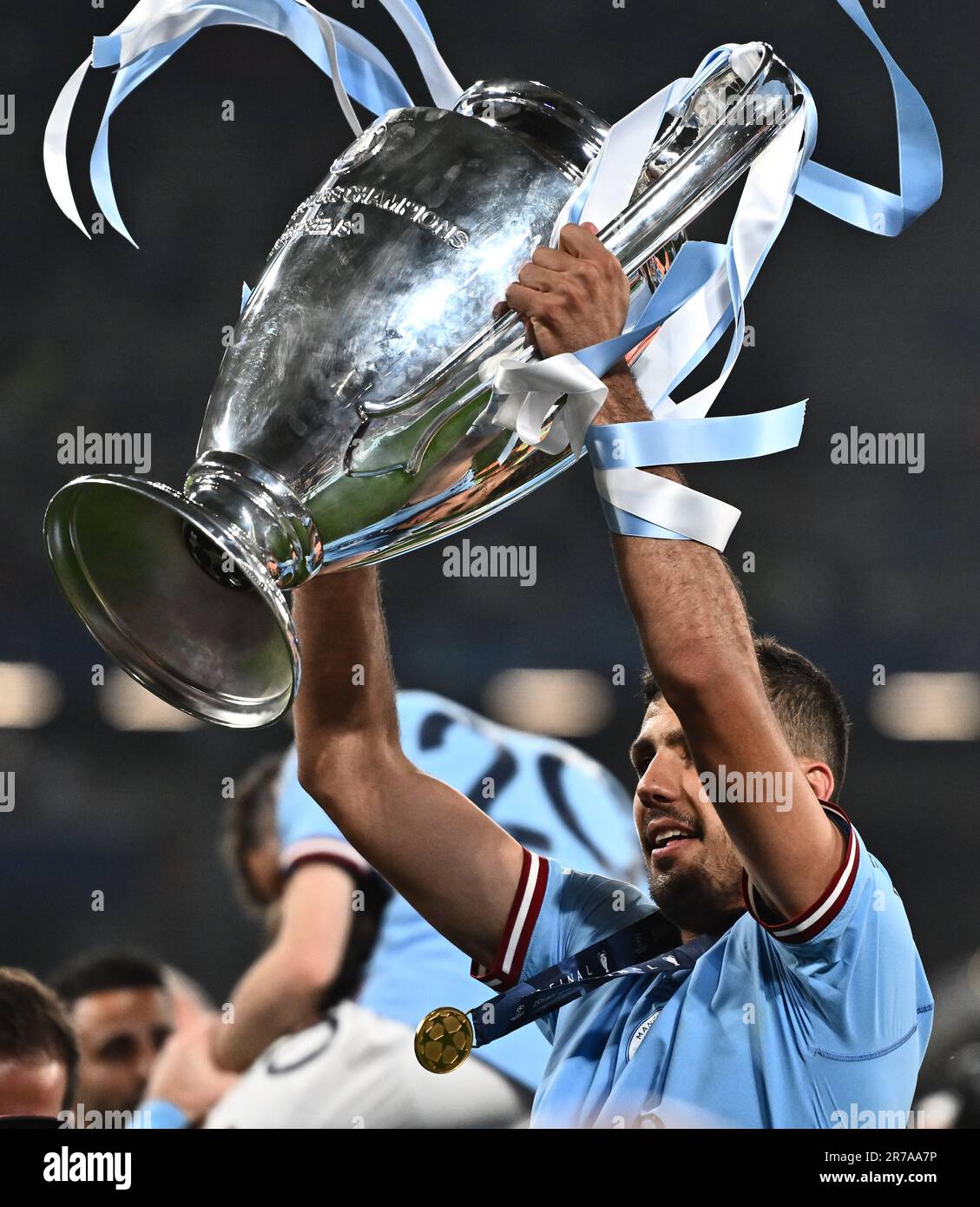 ISTANBUL, TURKEY - JUNE 10: Manchester City player Rodri celebrate with ...