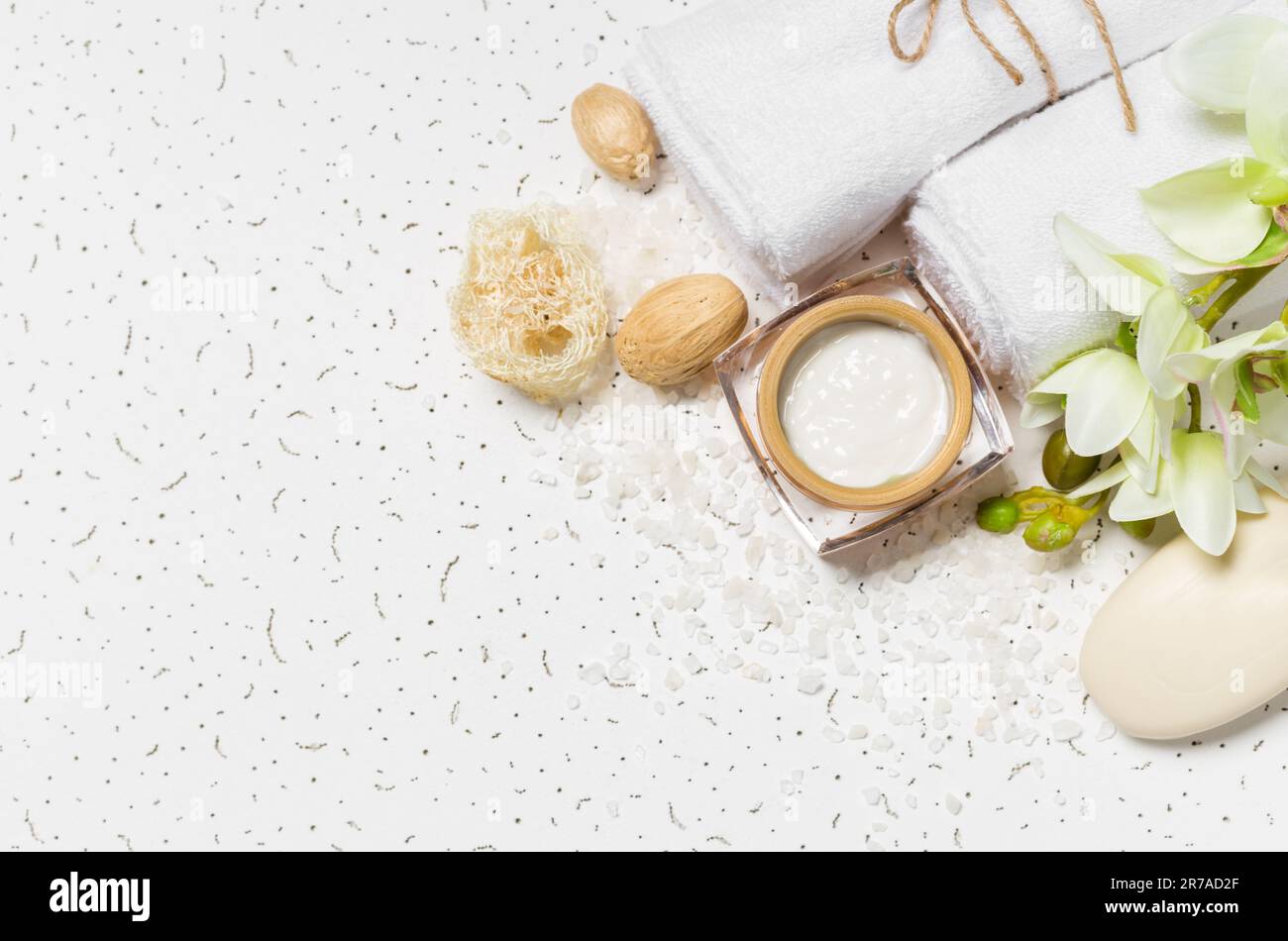 Beautiful spa setting Stock Photo - Alamy